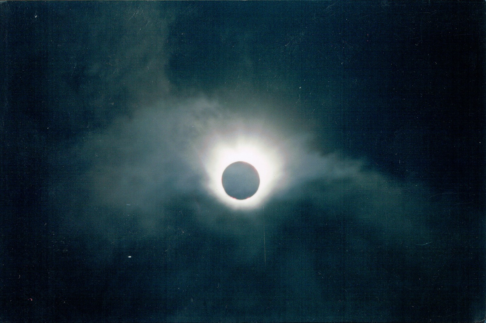 Eclipse totale à Fécamp en 1999 | Site d'astronomie de ROusseau GERald